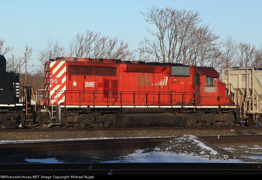 DME 6095